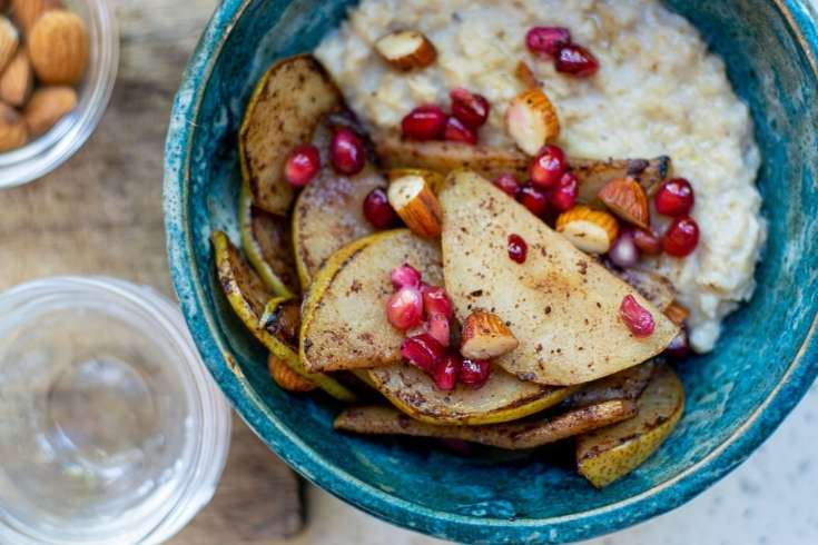 Pear Oatmeal Recipe with Cinnamon That Tastes Like Homemade Pie