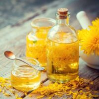 How to Make a Dandelion Oil Infusion Plus How to Use It - Becca Ink