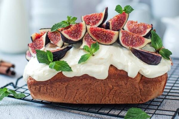 Fig Cake Recipe: Traditional Christmas Dessert - Becca Ink